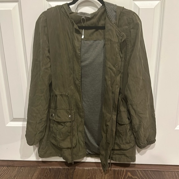 Mia + Tess | Jackets & Coats | Mia And Tess Jacket | Poshmark